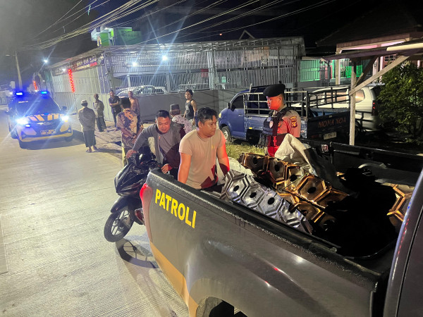 Dikejar Personel Beat 110 Hingga Terjatuh ke Parit, Dua Pelaku ...