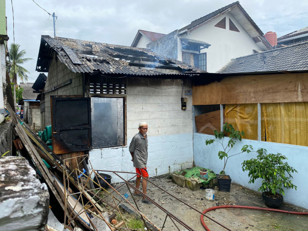 Diduga Akibat Obat Nyamuk, Dua Kamar dari Satu Bangunan di Balikpapan Ludes Terbakar ...