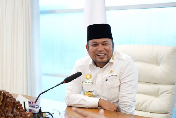 Gratispol Beri Insentif Guru PAUD, TK, SD dan SMP | Korankaltim.com