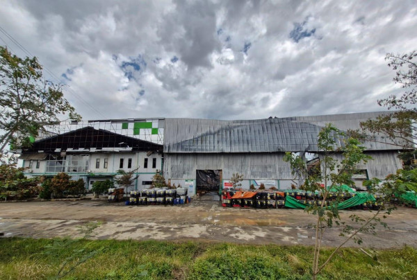 PT BES Ungkap Api Muncul dari Tumpukan Limbah Medis, Perusahaan ...