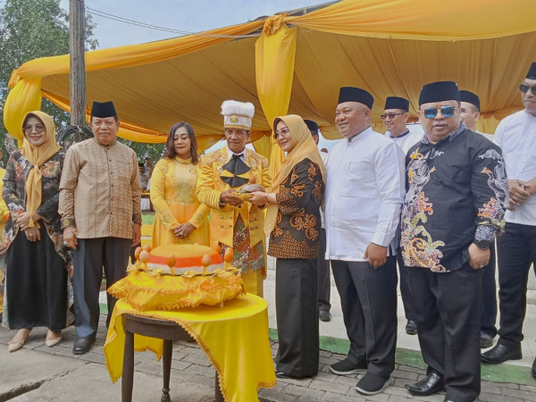 Manguati Banua, Tradisi Adat yang Menandai Awal Rangkaian Hari Jadi ... Manguati Banua, Tradisi Adat yang Menandai Awal Rangkaian Hari Jadi ...