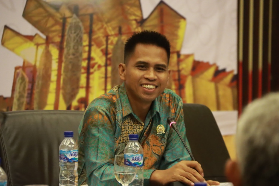 Sutomo Jabir Siap Maju di Pilkada Bontang, Janjikan Perubahan Pola ... Sutomo Jabir Siap Maju di Pilkada Bontang, Janjikan Perubahan Pola ...