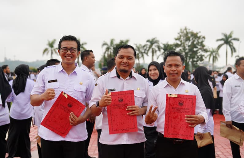 2.300 Tenaga Honorer Kukar Diangkat Jadi PPPK, Bupati: Jangan Kendor Kerjanya