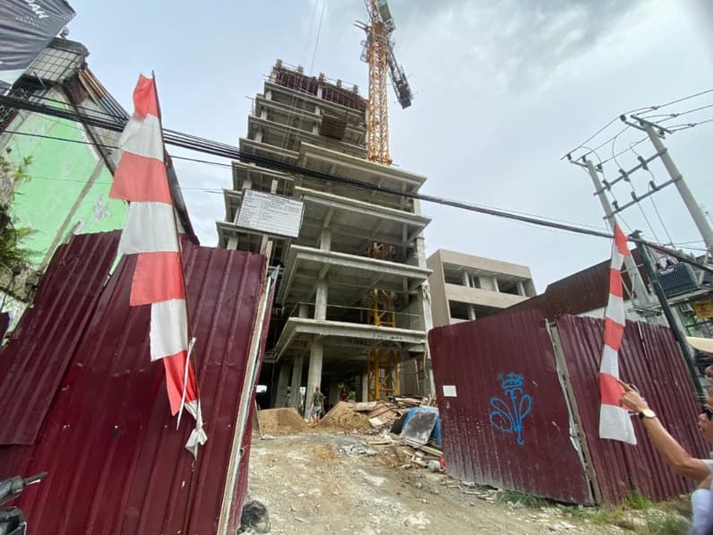 Dua Bangunan di Jalan Abul Hasan Samarinda Disorot, Diduga Tak Sesuai Izin