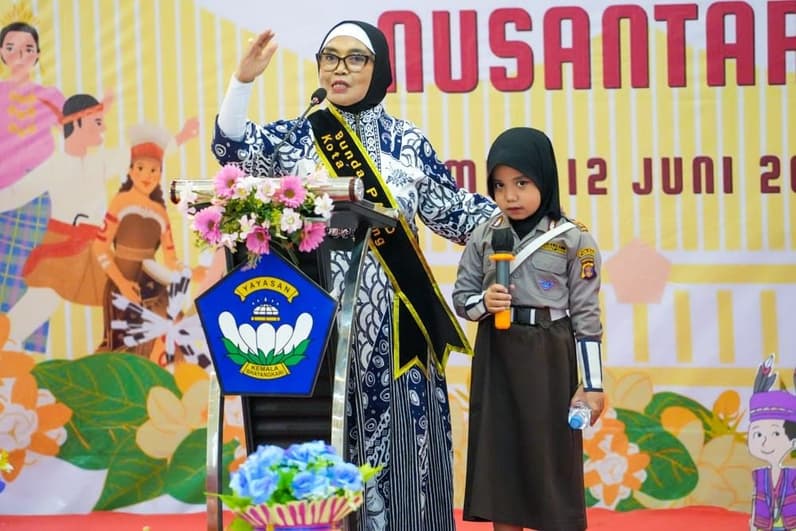 PAUD Terpadu Kemala Bhayangkari Gelar Pelepasan dan Pentas Seni ...